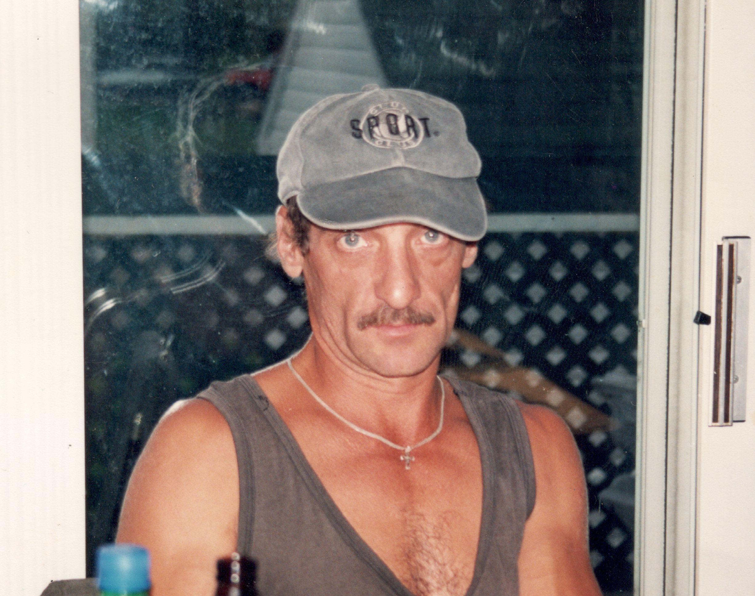 Daniel LEFEBVRE | Résidences Funéraires Goyer