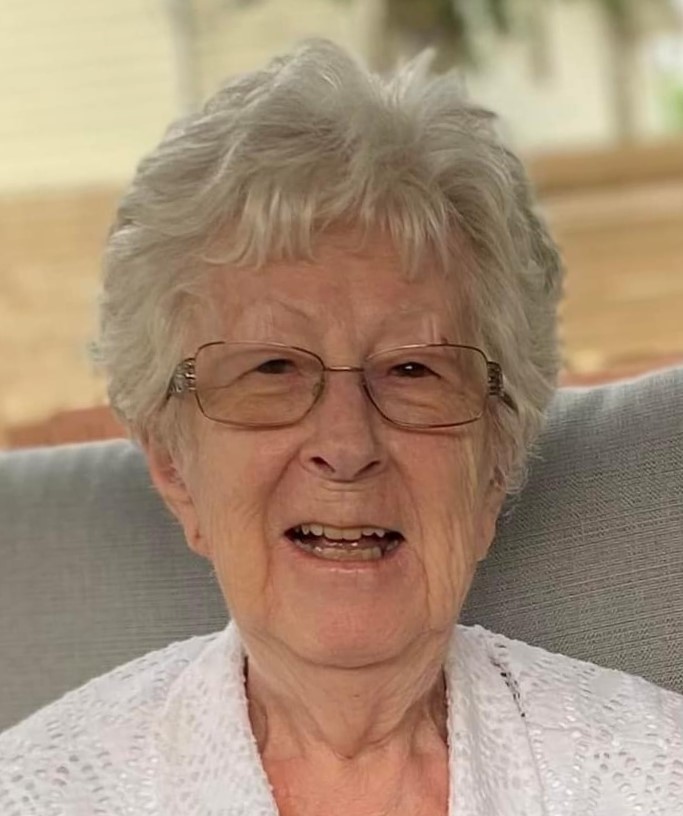 Liette LAFLAMME née ROBITAILLE | Goyer Funeral Homes